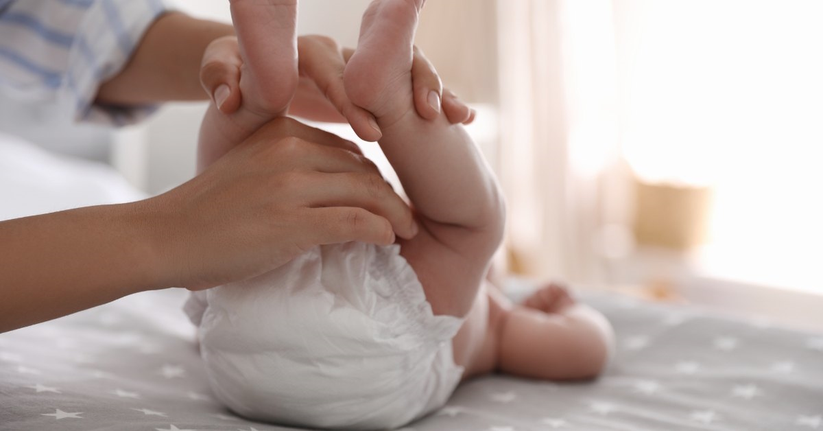 Baby Poop Colors That May Actually Be Normal, Chart Included ...